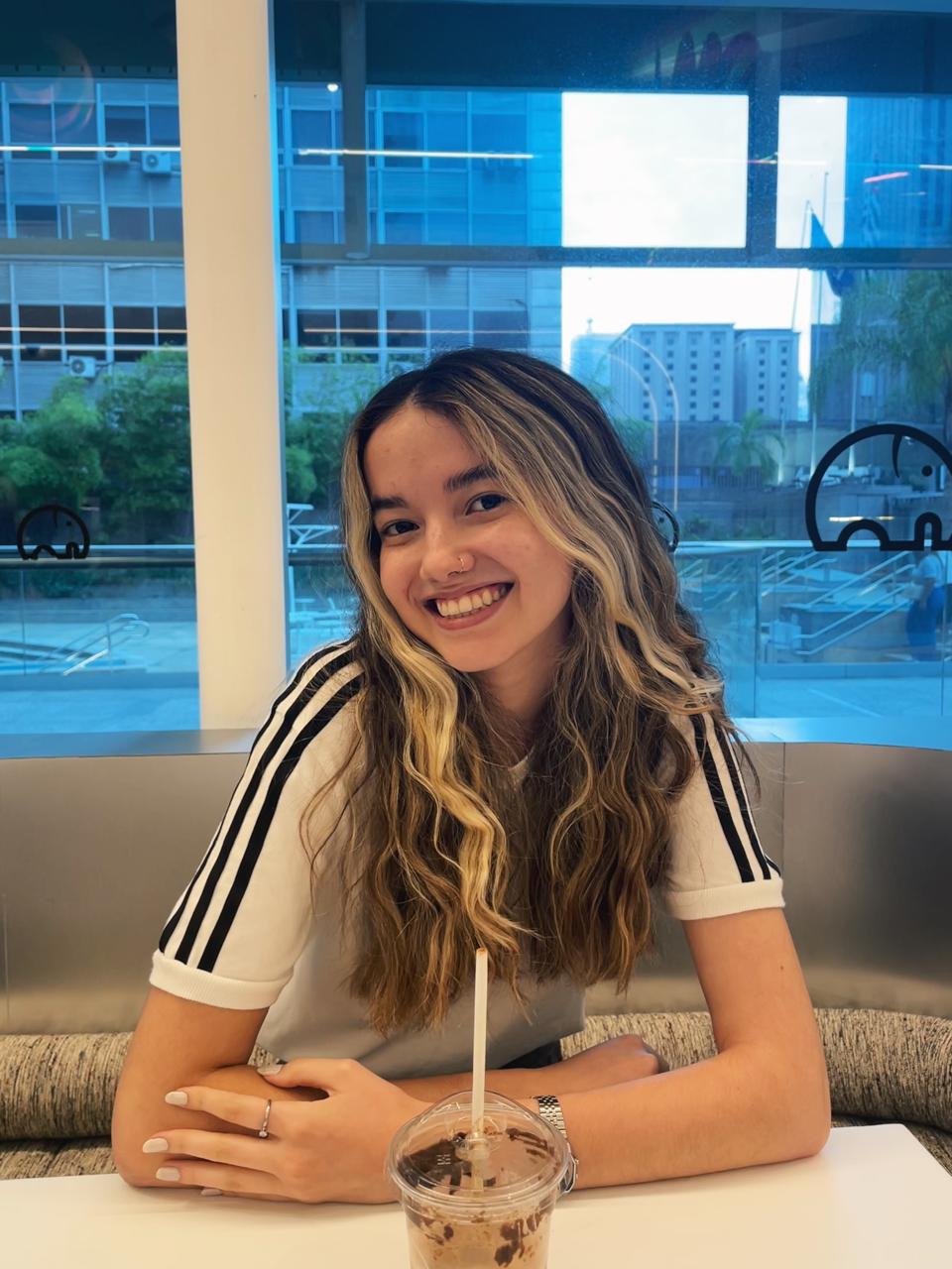 Clara – Suporte - Ingles Empoderado By Teacher Samara